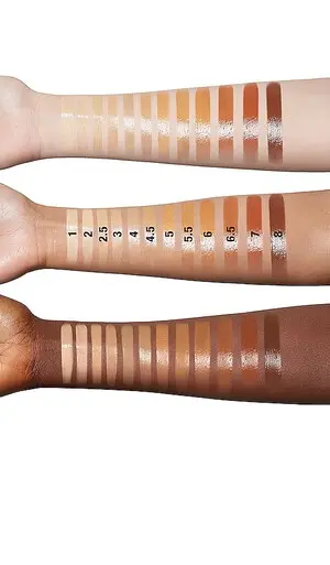 Charlotte Tilbury Hollywood Flawless Filter - 4 Medium