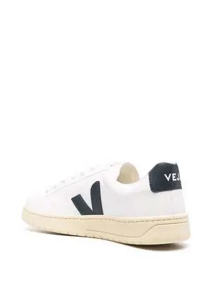 VEJA Urca Logo-panel Sneakers