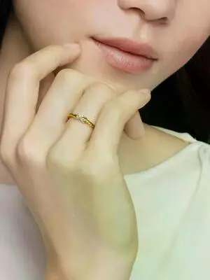 David Yurman 18kt Yellow Petite X Diamond Ring - Gold