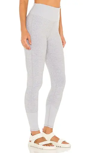 Alo Yoga Highwaist Alosoft Legging In Grey