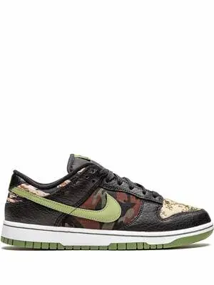 Nike Dunk Low Crazy Camo Sneakers - Green