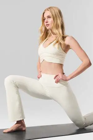 Women's Performance Bootcut Leggings