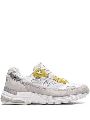 NEW BALANCE 992 Sneakers - White
