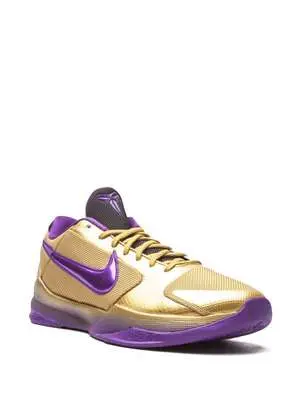 Nike X Undefeated Kobe Protro Hall Of Fame Sneakers - Gold