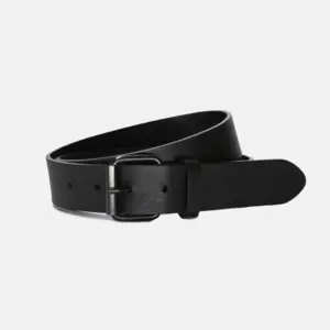 CURATED BASICS Black Leather On Black Buckle Belt - Black
