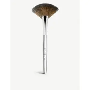 Trish Mcevoy 62 Fan Brush - One-color