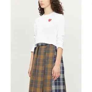 Play Comme Des Garcon Comme Des Garçons Play Heart Appliquéd Top - White