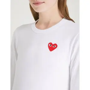 Play Comme Des Garcon Comme Des Garçons Play Heart Appliquéd Top - White