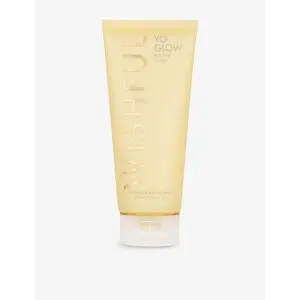 HUDA BEAUTY Wishful Yo Glow Enzyme Scrub