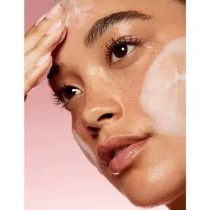 KYLIE COSMETICS Foaming Face Wash 149ml