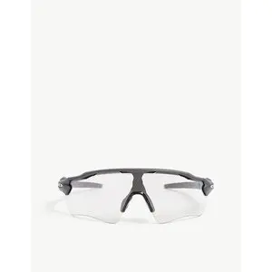 Oakley Sport-framed Photochromic Sunglasses - Grey