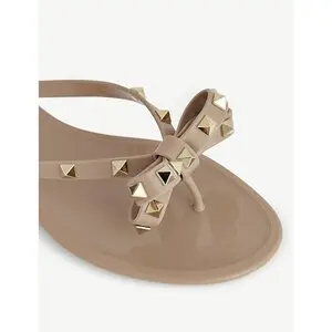 Valentino Garavani Rockstud-embellished Flip-flops - Nude