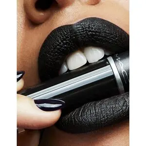 MAC COSMETICS Retro Matte Liquid Lipcolour 5ml - Caviar