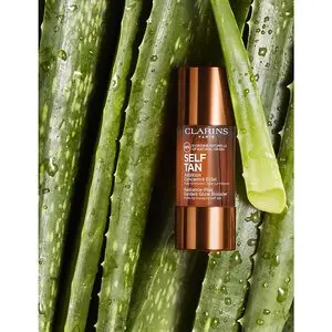 Clarins Radiance Plus Golden Glow Booster Face Self-tan
