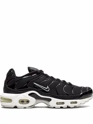 Nike Air Max Plus Sneakers - Black