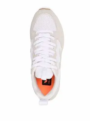 VEJA Venturi Alveomesh Sneakers - White