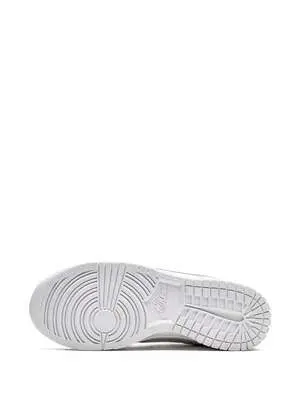 Nike Dunk Low Triple Sneakers - White
