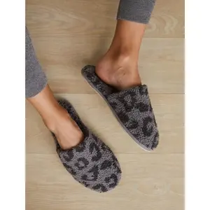Barefoot Dreams Cozychic Barefoot In The Wild Slippers - Graphite/carbon