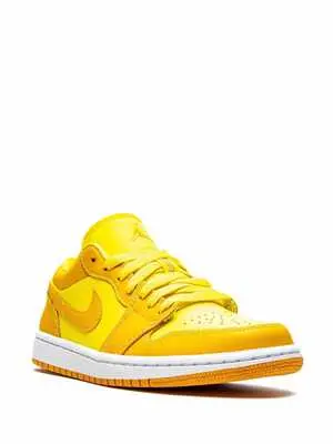 JORDAN Air 1 Low Strike Sneakers - Yellow