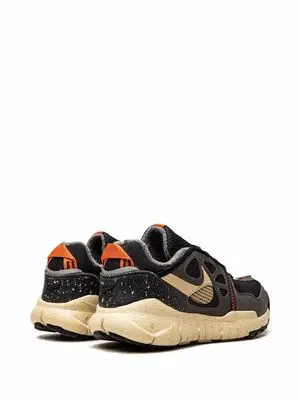 Nike Free Terra Vista Sneakers - Black