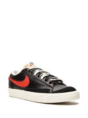 Nike Blazer Low '77 Removable Swoosh Sneakers - Black