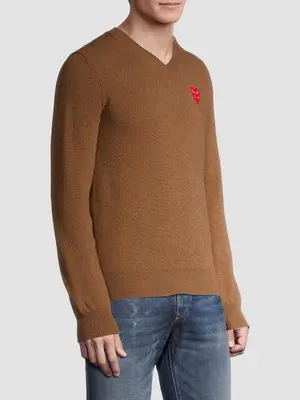 Play Comme Des Garcon Play Double Heart V-neck Pullover - Brown