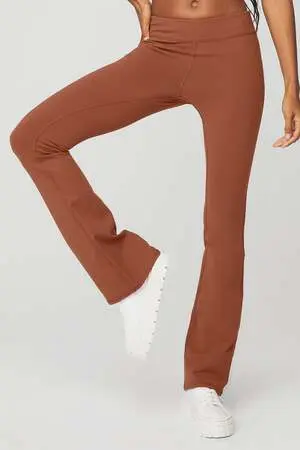Alo Yoga Airbrush Low-Rise Bootcut Legging Rust