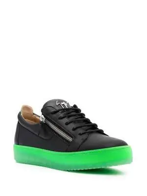 GIUSEPPE ZANOTTI Low-top Sneakers - Black