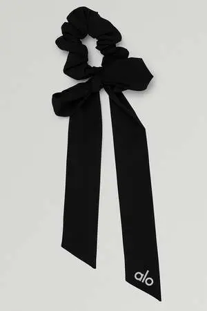 Alo Yoga Love Knots Tie Scrunchie Black
