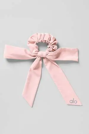 Alo Yoga Love Knots Tie Scrunchie Pink Quartz