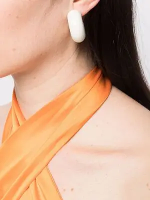 UNCOMMON MATTERS Beam Chunky Hoop Earrings - White