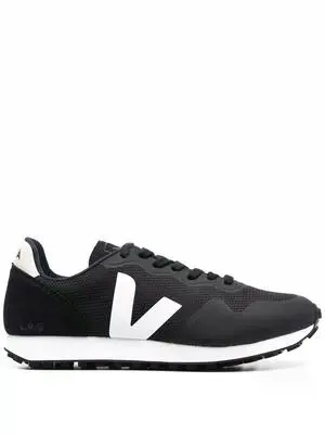 VEJA Logo-patch Low-top Sneakers
