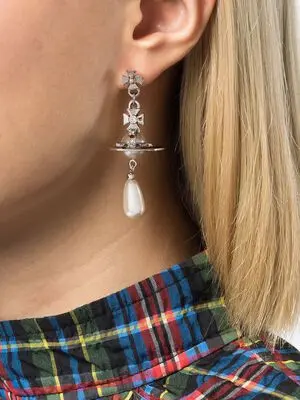 VIVIENNE WESTWOOD Pearl Drop Earrings