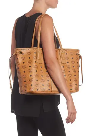 Mcm Medium Liz Reversible Shopper - Cognac Brown