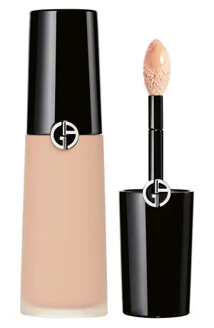 ARMANI Luminous Silk Hydrating & Brightening Concealer No. 3.75