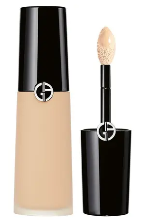 ARMANI Luminous Silk Hydrating & Brightening Concealer No. 3