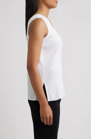 Misook Scoop Neck Tank - Wht