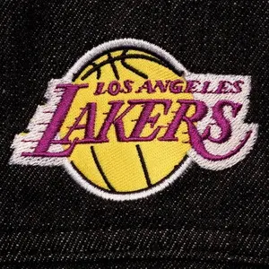 THE WILD COLLECTIVE Los Angeles Lakers Patch Denim Button-up Jacket