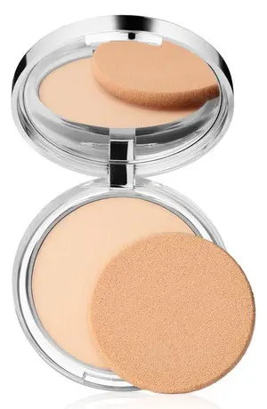 CLINIQUE Stay-matte Sheer Pressed Powder - Stay Buff