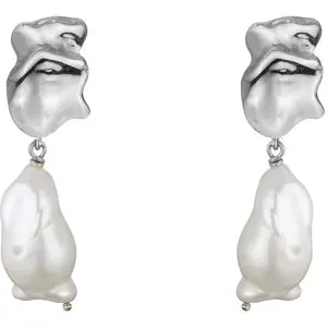 STERLING KING Sterling King Freshwater Pearl Drop Earrings Sterling Silver