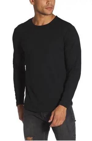 CUTS Ao Curved Hem Long Sleeve T-shirt - Black