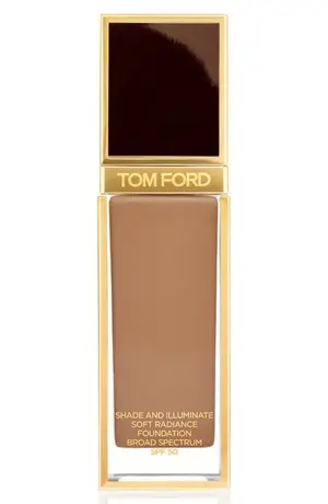 TOM FORD Shade And Illuminate Soft Radiance Foundation Spf 50 - 10.0 Chestnut