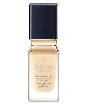 CLE DE PEAU BEAUTE Beauté Radiant Fluid Matte Foundation Spf 20 Bf10