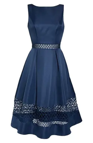 CHI CHI LONDON Fit & Flare Crochet Dress