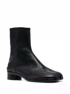 MAISON MARGIELA Tabi Ankle Boots - Black