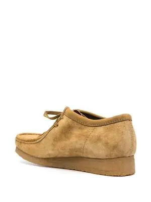 Clarks Wallabee Lace-up Derby Shoes - Yellow