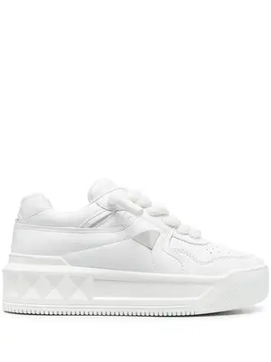 Valentino Garavani One Stud Xl Leather Sneakers - White