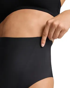 Commando Zone Smoothing Thong - Black