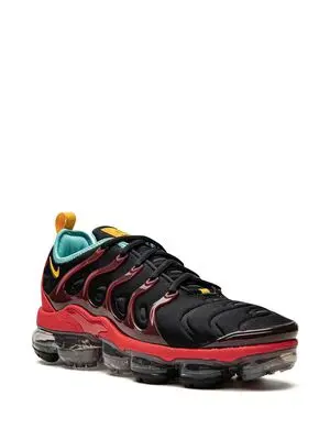Nike Vapormax Plus Sneakers
