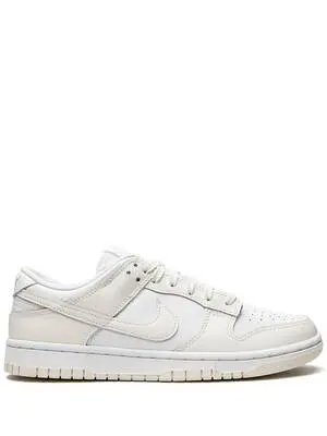 Nike Dunk Low Sneakers - White